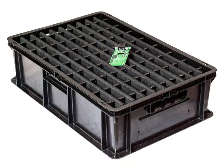 Dunnage for Molded Containers | Flexcontainer.com