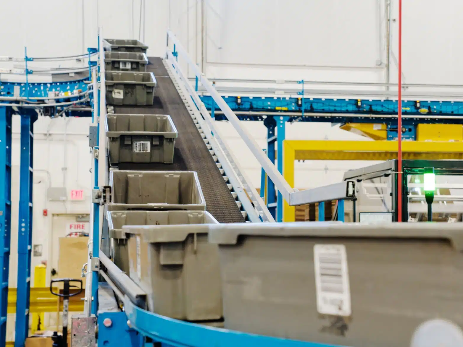 About Flexcon | Standard & Custom-Made Storage Containers